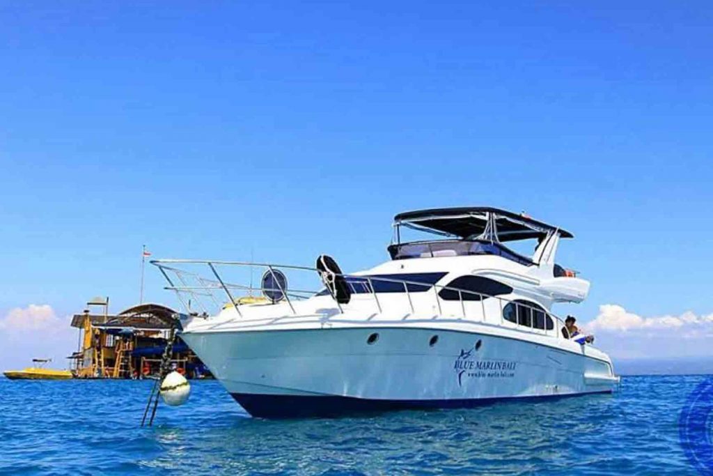 Private Yacht Bali - Luxury Villas Bali, Seminyak Beach Luxury Villa ...